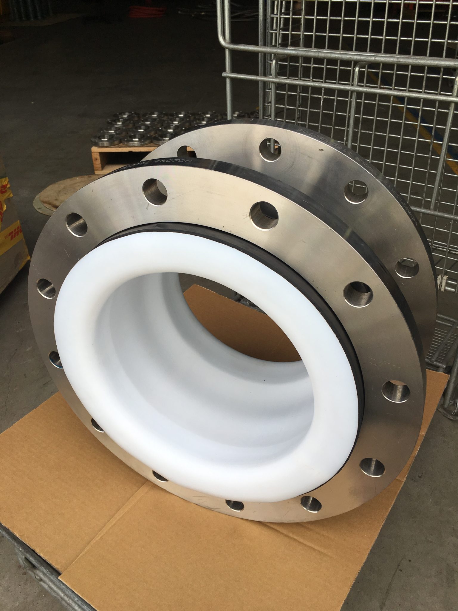 PTFE Lined Rubber Expansion Joints - Pacific Hoseflex